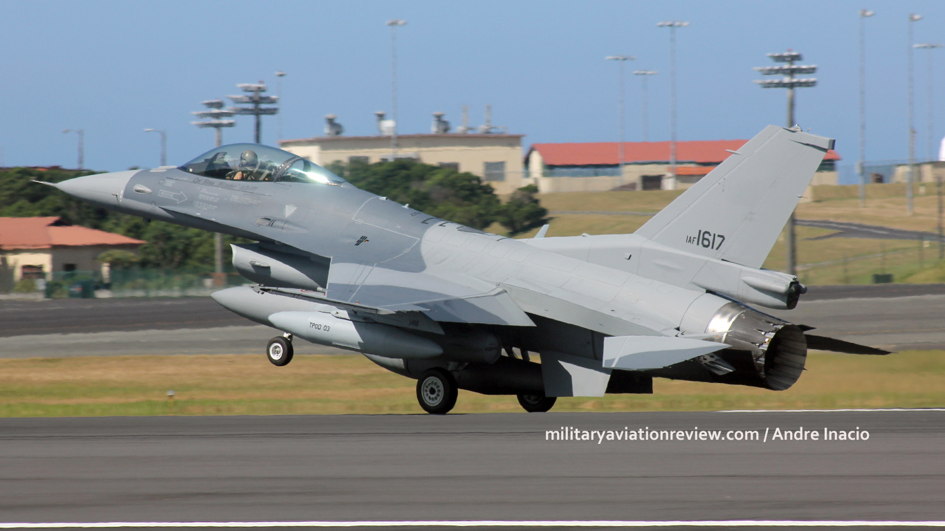 Iraqi Air Force F-16IQs pass through Lajes on delivery – Military ...