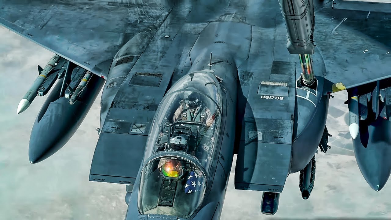 VIDEO: US Air Force F-15Es Refuel From KC-10A (2021) – Military ...